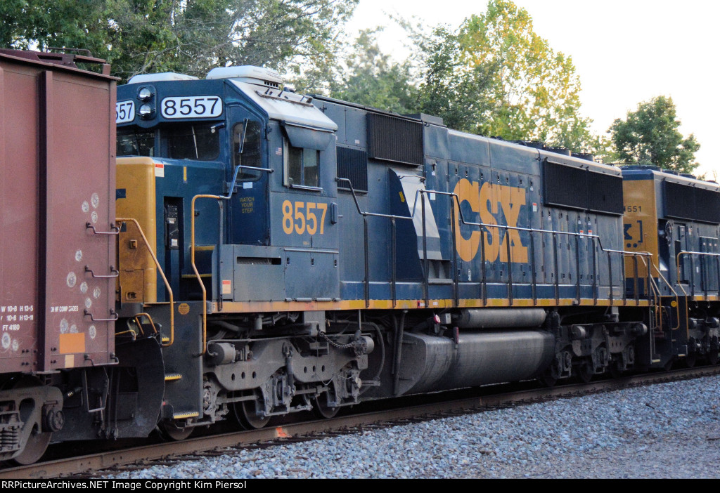 CSX 8557